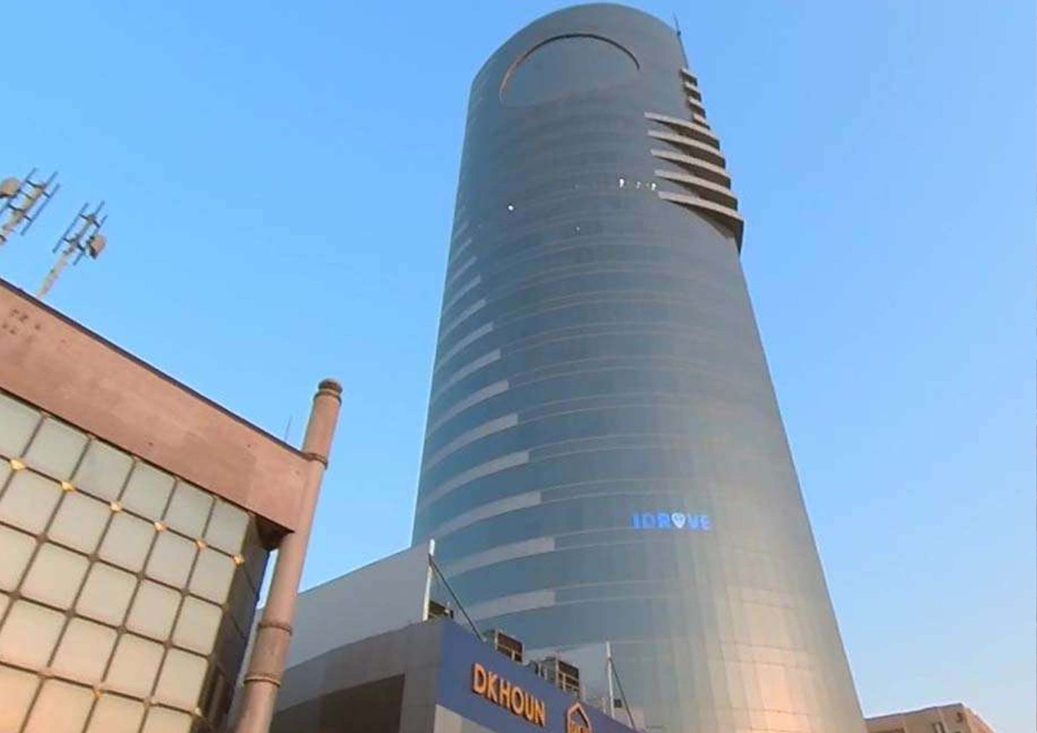 Lawyer Office Moon Tower – Milaya